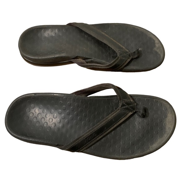 Vionic | Shoes | Vionic Black Orthodic Thong Strap Slip On Flip Flops ...